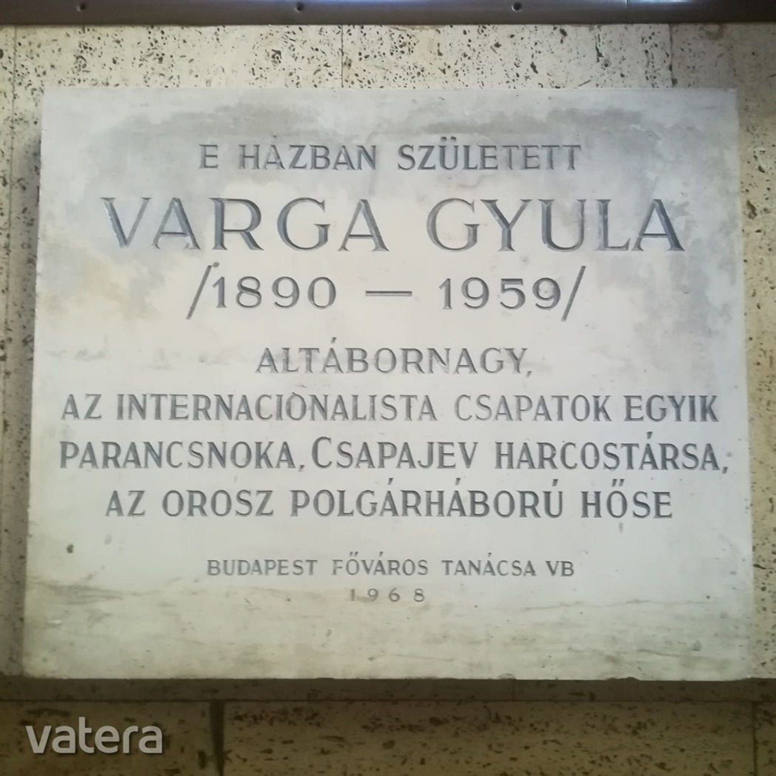 Ki tud Varga Gyula András családjáról?